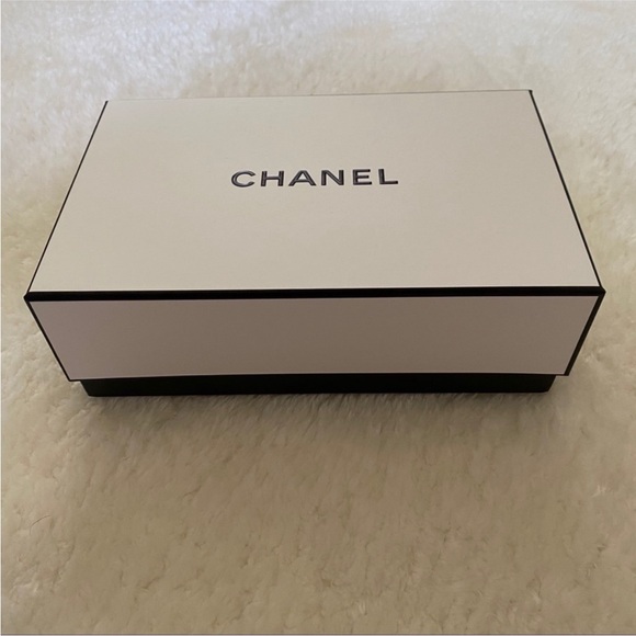 CHANEL | Makeup | Authentic Chanel Box | Poshmark